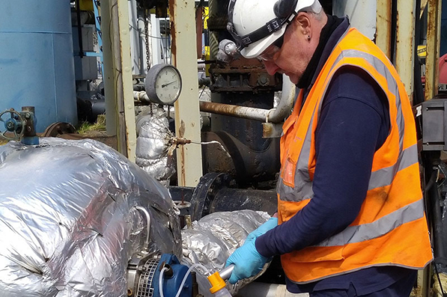 Oil sampling - DMS - Drive Management Services